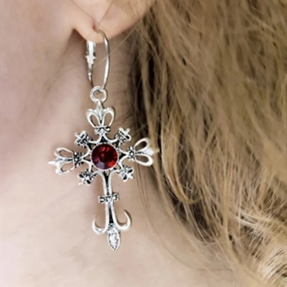 Jewelry | 2xhp Nwt Beautiful Goth Silver With Red Stone Elaborate Cross ...